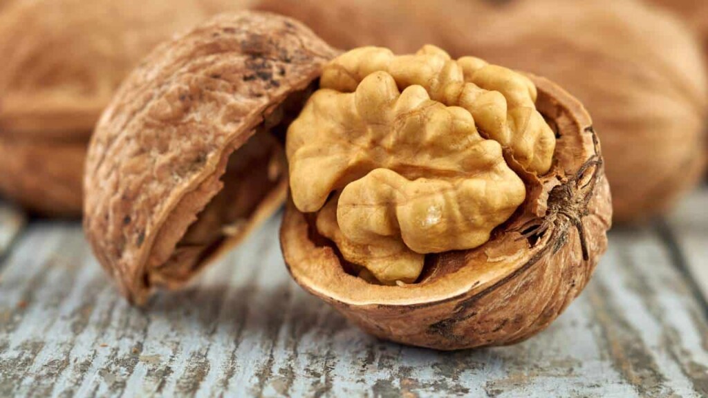 Skin Rejuvenation Diet: Discover the 12 Foods for Timeless Beauty