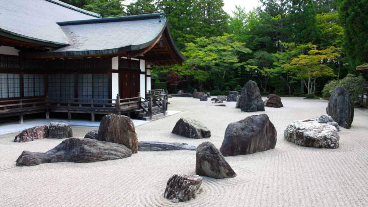 Zen Garden Guide: What is it + Tips and Ideas to Get Started | Planet Natural