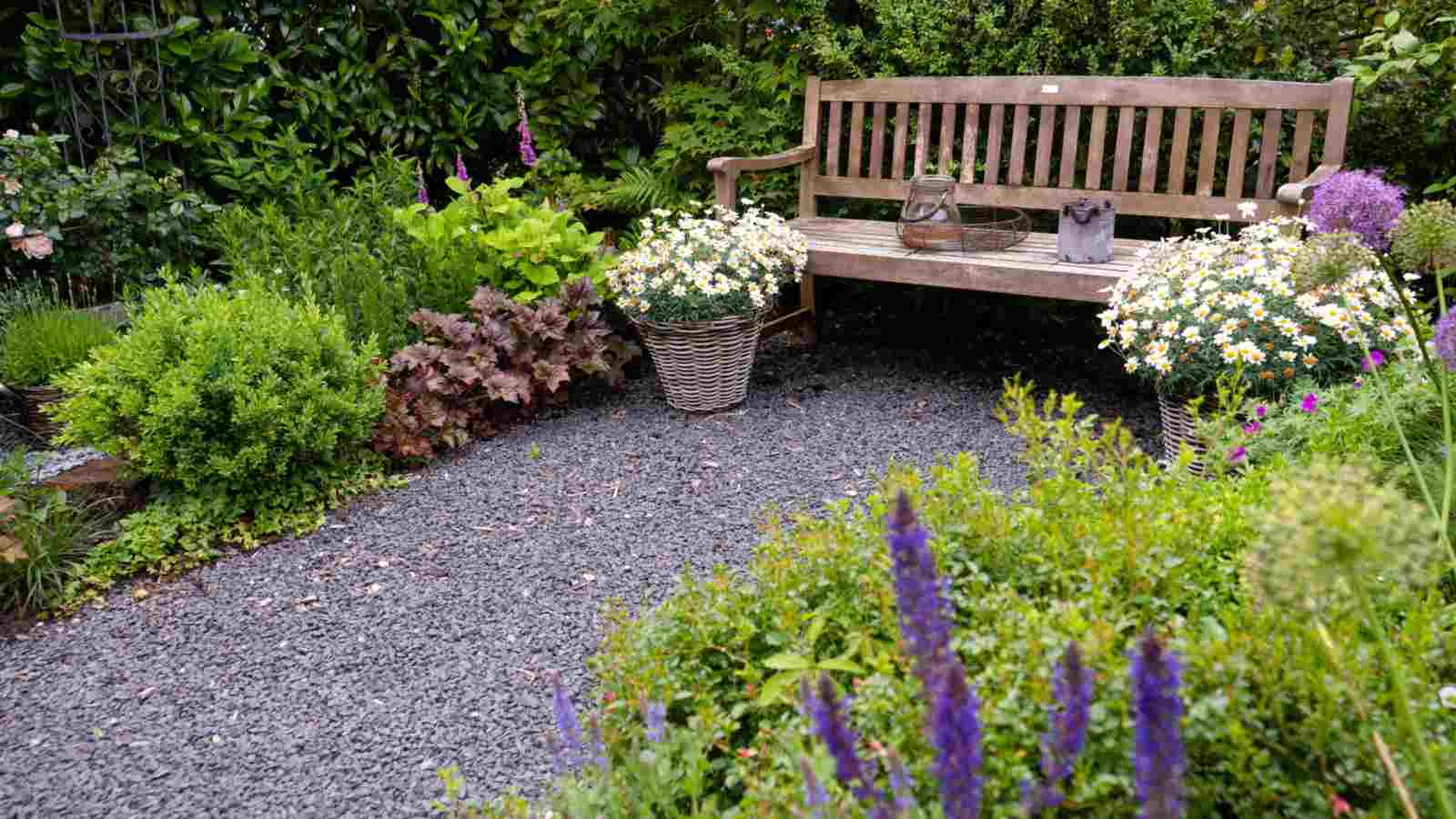 No Grass No Problem 15 Low Cost Backyard Improvement Ideas